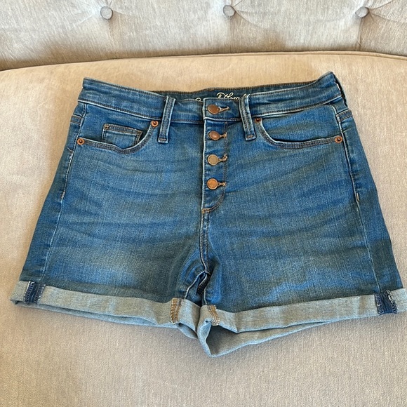 Universal Thread | Shorts | Universal Thread High Rise Midi Short 427 ...